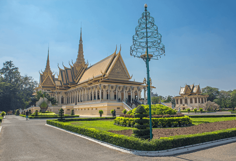 Silver Pagoda: Discover Tourist Attraction In Phnom Penh